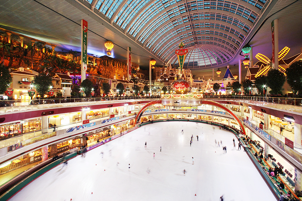 Lotte world Attraction Top 5 (Ice rink Free admission in August Event ...