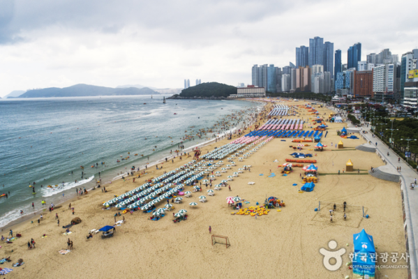 Top 6 Places to visit in Busan | KoreaTravelEasy